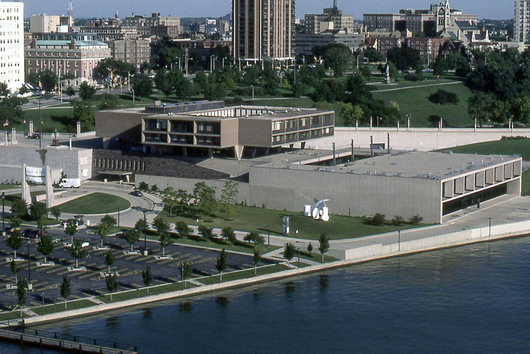 Milwaukee Art Museum | History