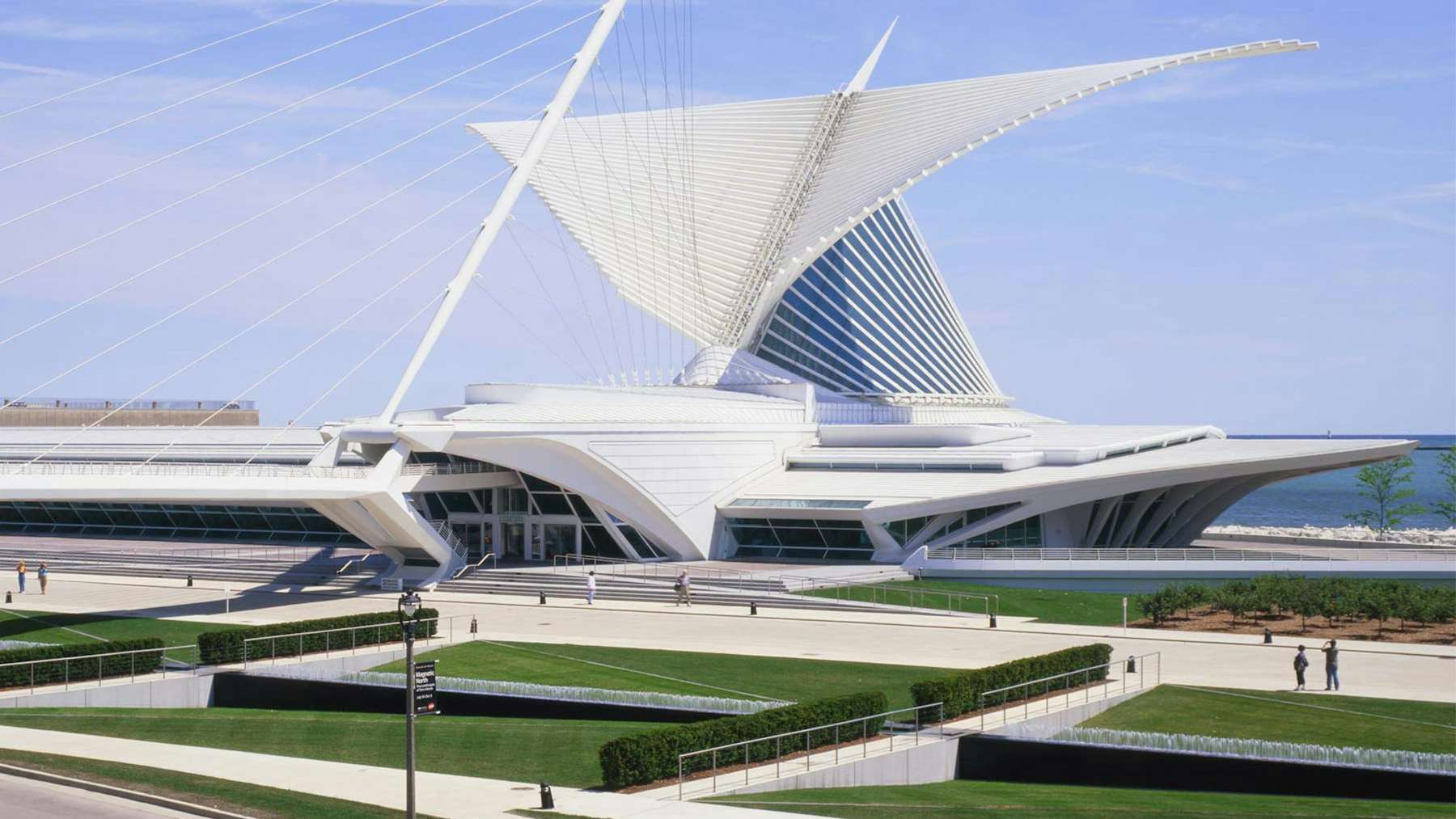 Milwaukee Art Museum | The Quadracci Pavilion