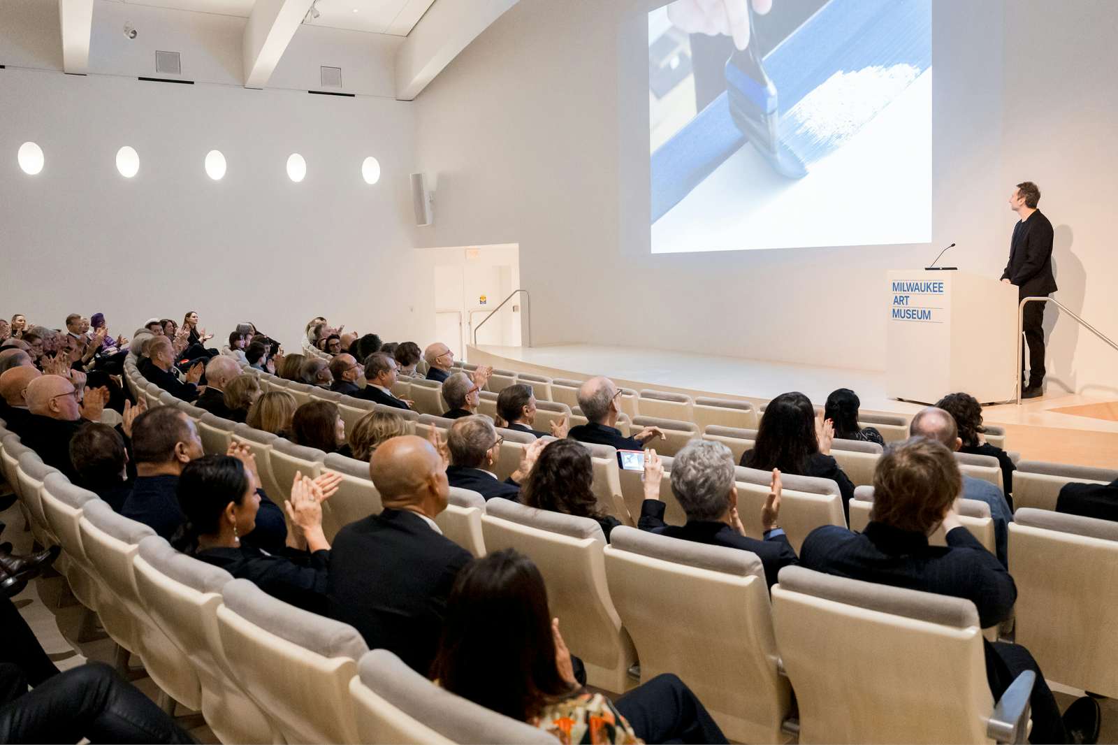 Milwaukee Art Museum | Learn + Play